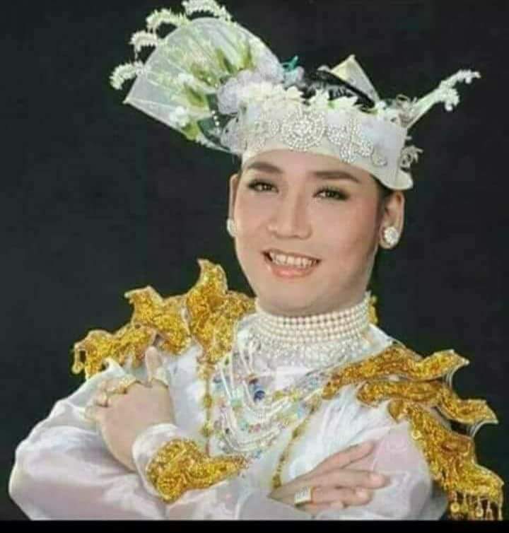 သဘင်အစည်းအရုံး ဥက္ကဋ္ဌ မင်းသား ဖိုးချစ်ကို i phone 12 ပူဆာနေတဲ့ တင်မောင ...