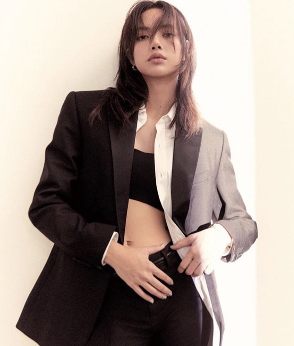 ស្ងាត់ៗ Lisa មានពាក្យចចាមអារ៉ាមថានឹងចូលសម្ដែងរឿងបែបហូលីវូដមួយនេះ ...