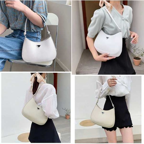 Underarm women's bag Pu texture new underarm solid French stick bag one ...