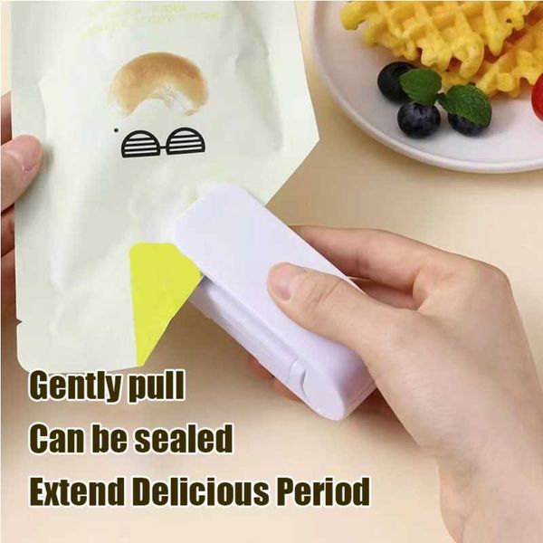Mini Portable Sealer Small Household Plastic Bag Snack Sealer Hand ...