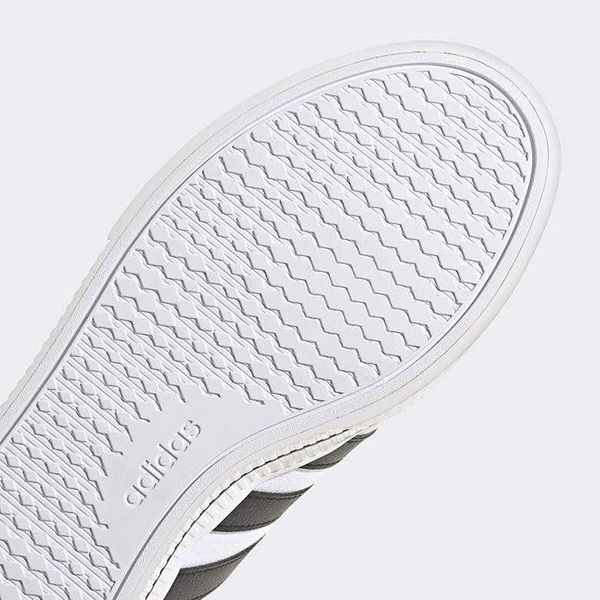 Original Adidas snickers - L192