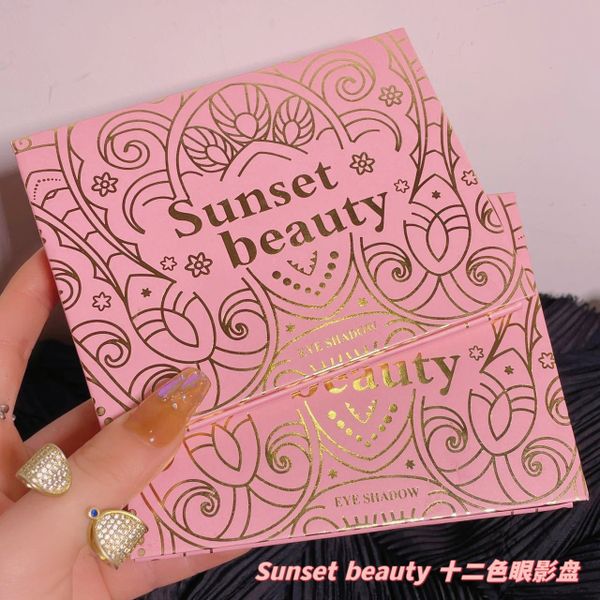 Exotic rose color makeup palette, eye shadow palette, high-gloss ...