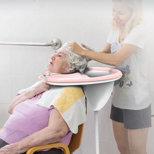 Adult upward shampooing, confinement pregnant women shampooing ...
