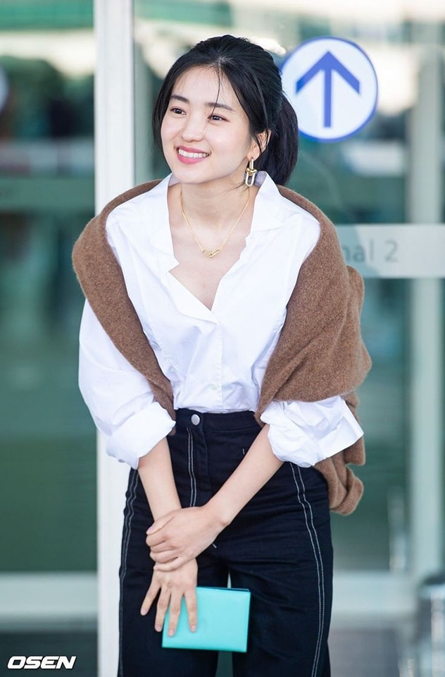 តួឯកស្រី Kim Tae Ri នៅក្រៅស្អាតជាងក្នុងរឿង - Khmerload | Cambodia ...