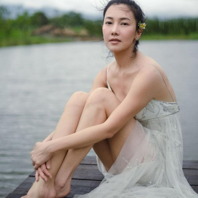 ៤០ឆ្នាំហើយ ប៉ុន្តែ ប៉ុន្មានសន្លឹកនេះ Nune Woranuch បញ្ចេញរាងគ្មានសំចៃដៃ - Khmerload | Cambodia ...