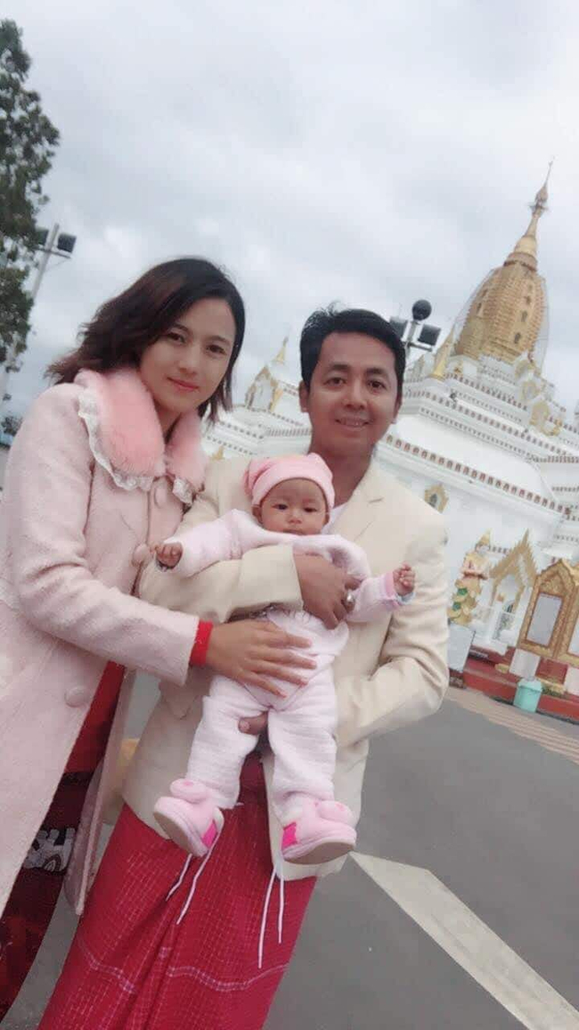 နှစ်သစ်မှာ ချစ်ဇနီးလေးတို့သားအမိနဲ့ ခွဲနေရတာကြောင့် Video Callလေးသာခေ ...