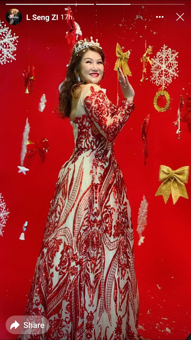 သီချင်းလေးအတိုင်း စည်းချက်ကျကျနဲ့ခန္ဓာကိုယ်လေးကိုယိမ်းနွဲ့ပြီး အသည်းယားစရာကောင်းအောင် ကပြနေတဲ့ ...