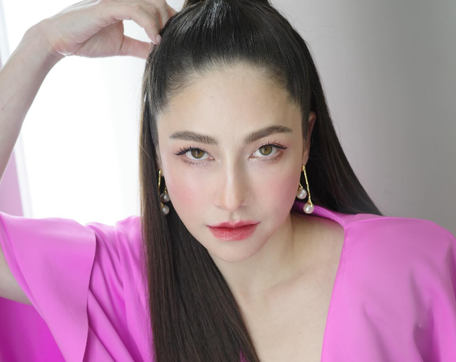 ទីបំផុត តារាស្រី Natalie បានរៀបចំមង្គលជាមួយស្វាមី យ៉ាងមានក្ដីសុខ ...