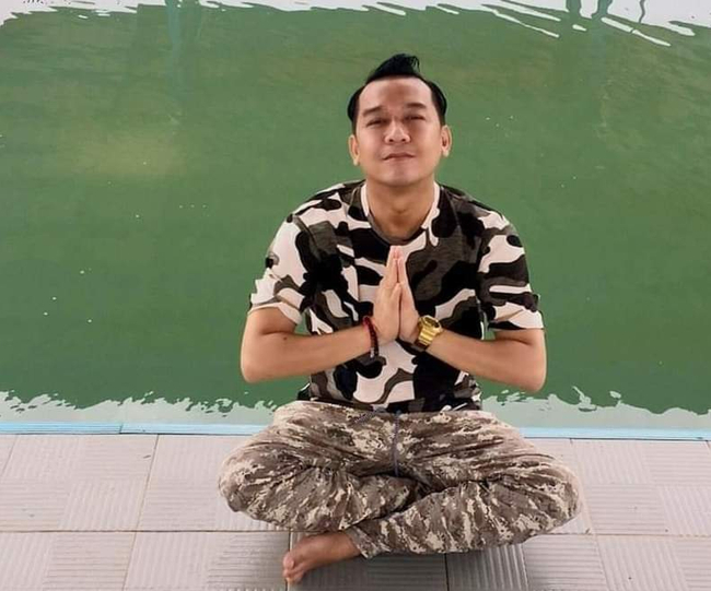 ပရိသတ်တွေမမြင်ဖူးသေးတဲ့ ကျောင်းတက်ဘွဲ့ယူခဲ့တဲ့ ငယ်ဘဝအမှတ်တရလေးတွေကို ထုတ်ဖော်ပြသလိုက်တဲ့ ဇော်ဇော ...