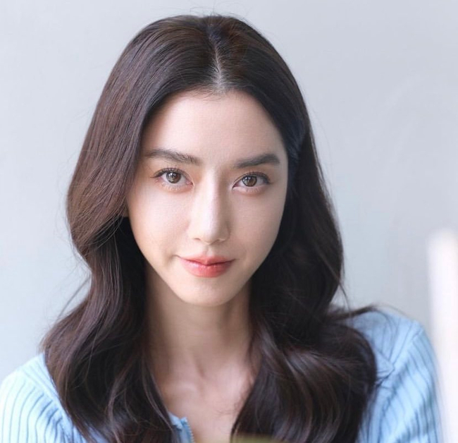 Ice Apitsada ប្រកាសមានផ្ទៃពោះ ស្របពេលមិនទានឭឃើញមុខគូស្នេហ៍ - Khmerload ...