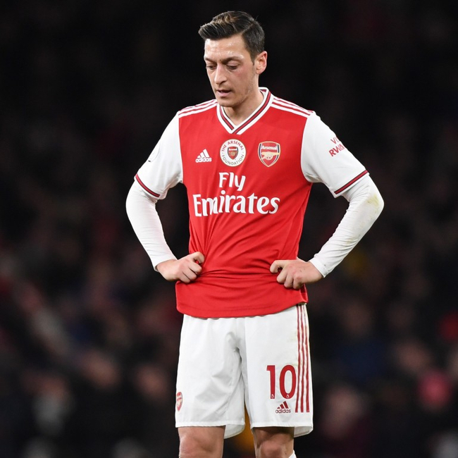 ទីបំផុត! Ozil សម្រេចបញ្ចប់កុងត្រាជាមួយ Arsenal ហើយ ...