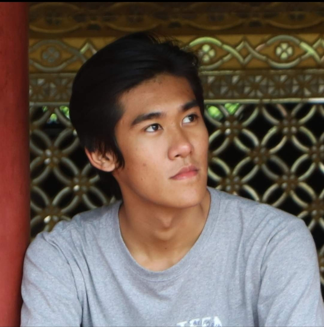 ဖမ်းဆီးခံလိုက်ရတယ်လို့ သတင်းတွေထွက်ခဲ့ပေမယ့် လုံခြုံတဲ့နေရာမှာရောက်ရှိနေပြီဖြစ်ကြောင်း ...