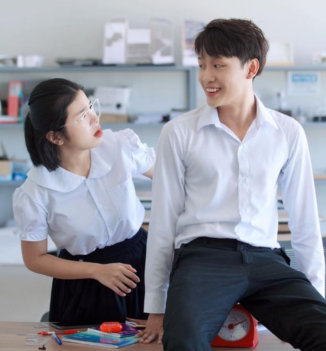 បាច់ផ្កាវេទមន្ត កាលការ លីកា ខែ១ ហេង វិសាល ចាប់បានផ្កា យកឲ្យស្រីនា ដល់ឥឡូវ ភ្ជាប់ពាក្យមែន ...