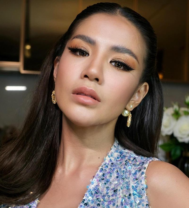 ក្រោយរួចផុតពីជា.ប់.ទោ.ស Bitoey ចេញមកបង្ហាញជីវិតហាយសូរបង្អួតប៊្រេនៗពេញផ្ទះ - Khmerload | Cambodia ...