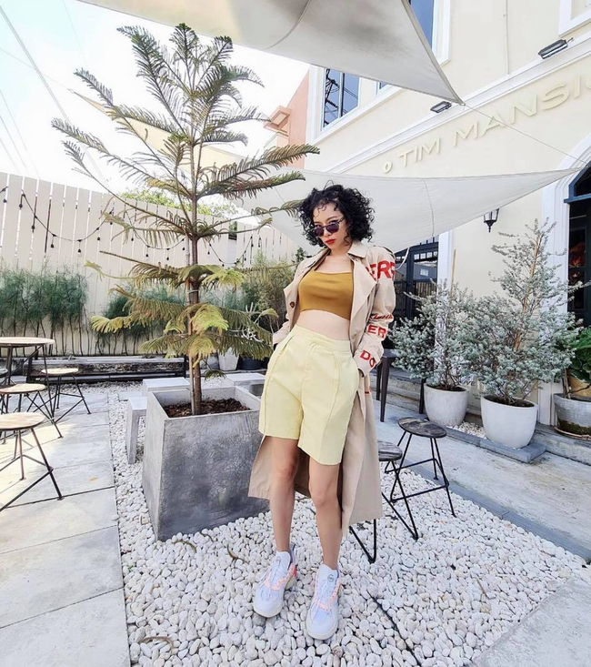 ប៉ុន្មានសន្លឹកពី Cris Horwang ធ្វើឱ្យហ្វេនៗមើលសឹងមិនចង់ស្គាល់ - Khmerload