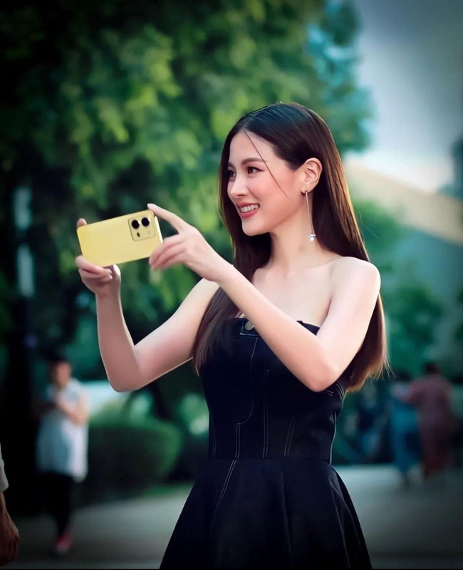 အနုပညာလောကထဲက မဟုတ်တဲ့သူနဲ့သာ လက်ထပ်မယ်လို့ ဆိုလာတဲ့ Baifern Pimchanok - Myanmarload | Myanmar ...