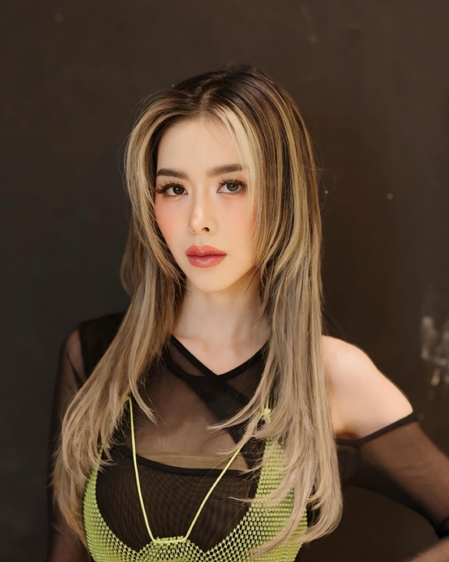 Ice Preechaya កាន់តែស្រស់ស្អាត ក្នុងឈុតមួយនេះ - Khmerload | Cambodia ...