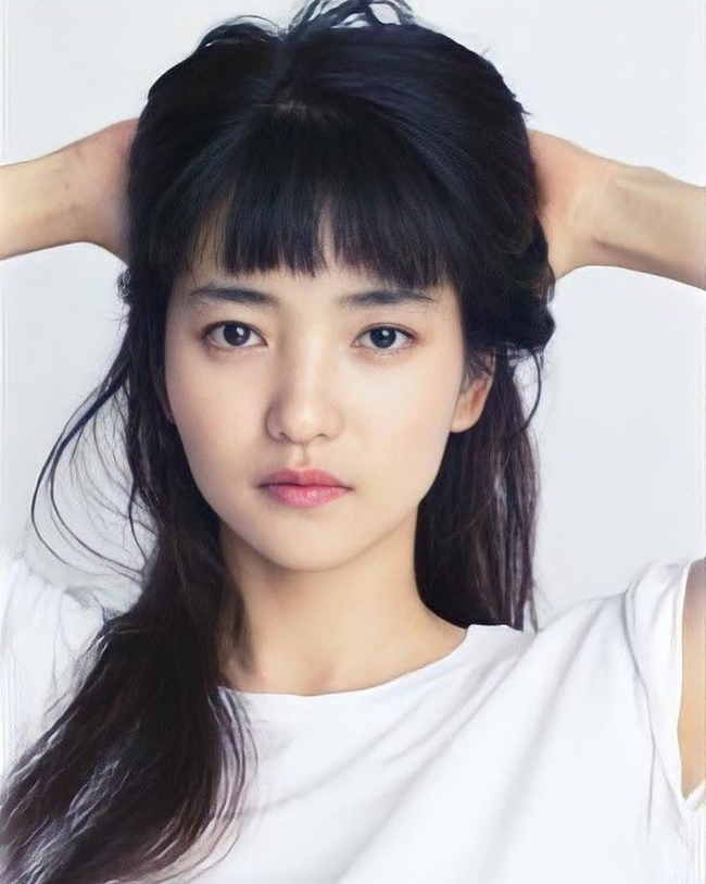 តួឯកស្រី Kim Tae Ri នៅក្រៅស្អាតជាងក្នុងរឿង - Khmerload | Cambodia ...