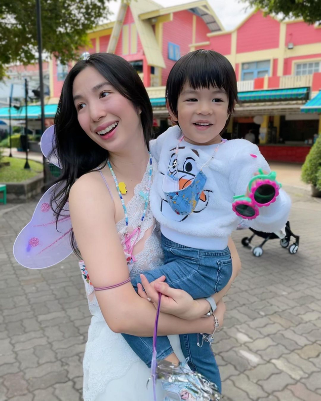 បើមិនប្រាប់គិតថា ជាបងស្រី! បើសម្រស់ Egg Busakorn កូនមួយហើយ នៅតែស្អាត - Khmerload | Cambodia ...