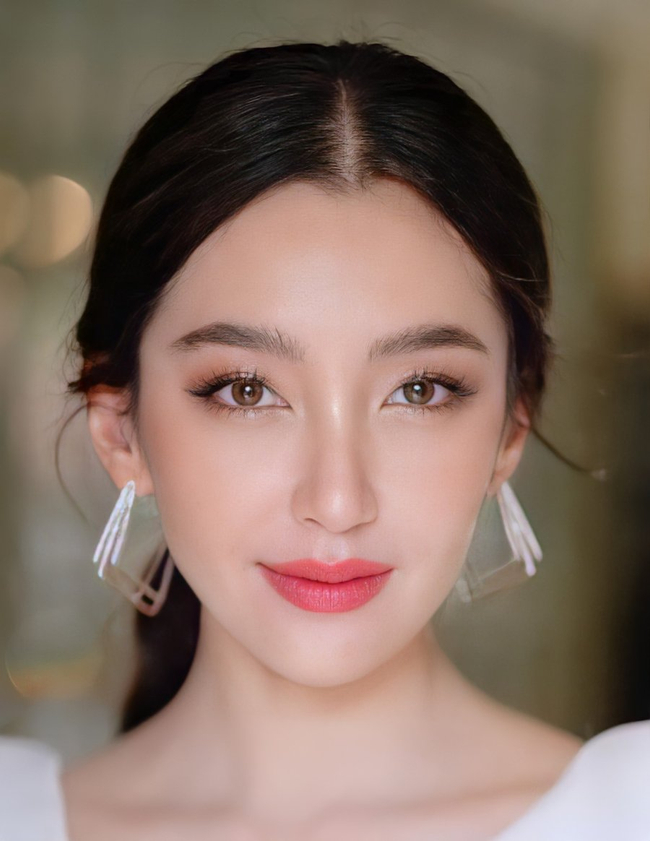 ပရိသတ်တွေ စိတ်ဝင်စားနေကြတဲ့ Weir မင်္ဂလာဆောင်တဲ့နေ့က Bella တင်ထားတဲ့ IG က Story များ ...