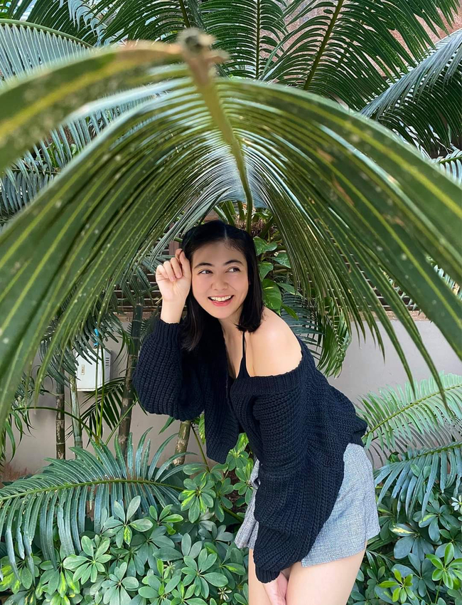 ပီကေမှုတ်ဖို့ ဟန်ပြင်ရင်း ပါးစပ်ပါရွဲသွားခဲ့တဲ့ သူအဖြစ်သူ ရယ်ချင်မိနေတဲ့ ရွှေသမီးရဲ့ အခွီဗီဒီယို ...