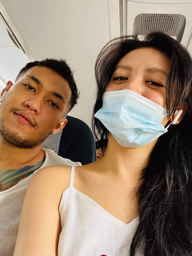 စိတ်ပင်ပန်းနေချိန်မှာ ဘော်ဒါတစ်ယောက်လိုဘေးမှာနေပြီး သောက်စရာနဲ့အဖော်ပြုပေးနေတဲ့ဇနီး‌ချောရွှေမ ...