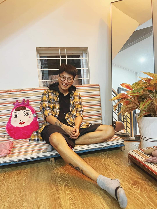 ဘာမှမလိမ်းခြယ်ဘဲနဲ့တောင် အရမ်းလှခဲ့ပြီး နုပျိုခဲ့တဲ့ ချစ်မေမေရဲ့ ငယ်ဘဝပုံရိပ်လေးတွေနဲ့အတူ မ