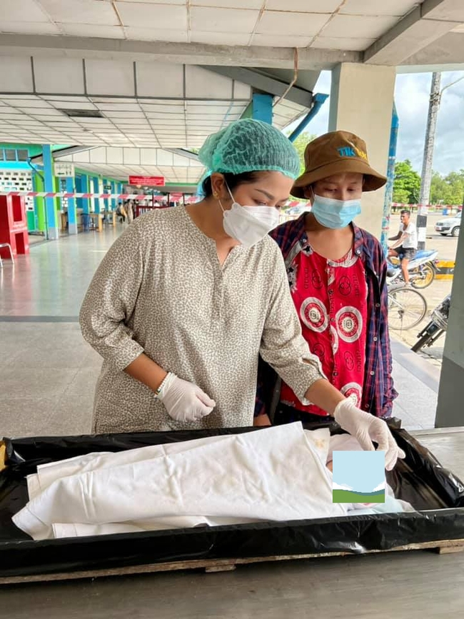 ထပ်မံသေဆုံးသွားပြန်တဲ့ ဒုတိယမြောက် မွေးရာပါ အူကလီစာများထွက်နေသောကလေးငယ