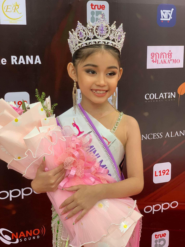 ក្រោយក្លាយជាម្ចាស់មកុដ Mini Miss កែវ ហ្សាណា បង្ហាញទឹកចិត្តមនុស្សធម៌ ...