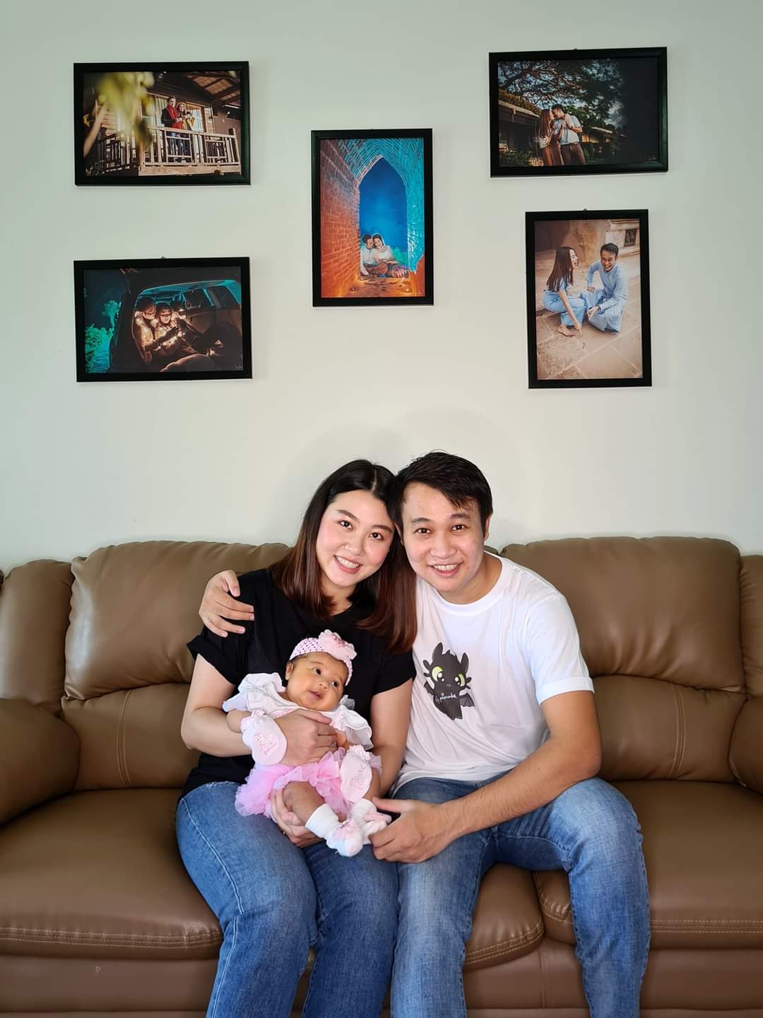 ၄လပြည့်သွားပြီဖြစ်တဲ့ ၀၀ကစ်ကစ်ပါးဖောင်းဖောင်းလေးနဲ့သမီးလေးကို နွေးထွေးတဲ့မိခင်မေတ္တာအပြည့ ...