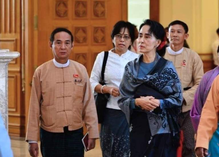 သမ္မတကြီး ဦးဝင်းမြင့် နှင့် အတိုင်ပင်ခံပုဂ္ဂိုလ် ဒေါ်အောင်ဆန်းစုကြည
